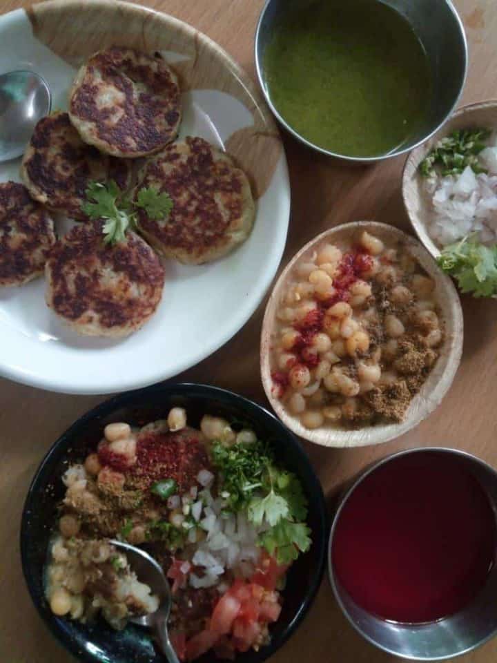 Aloo Tikki Chaat/ Ragda Patties - Homemade Streetfood - My Dainty Kitchen