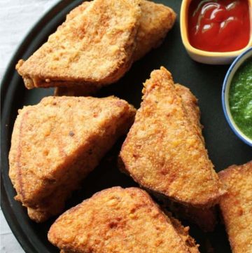 Bread Pakora | Stuffed Bread Pakoda - My Dainty Kitchen